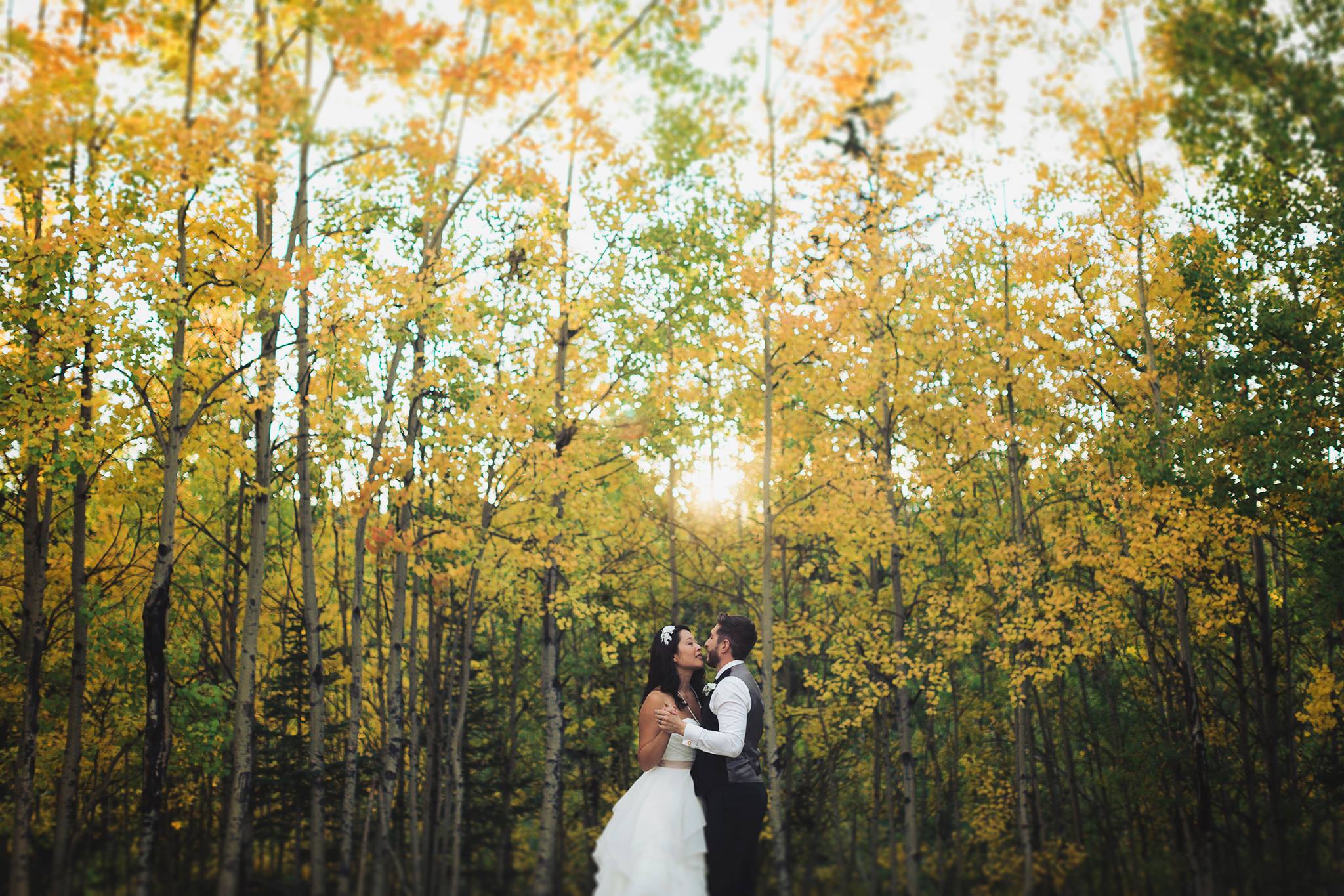 Real Calgary Wedding: Pam and Ryan's Fall Wedding At Azuridge ...